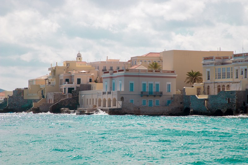 Insula Syros - Ducesa Mării Egee - Casoteca