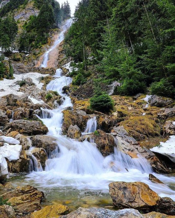 Cascada Cailor, cea mai înaltă cascadă din România - Casoteca