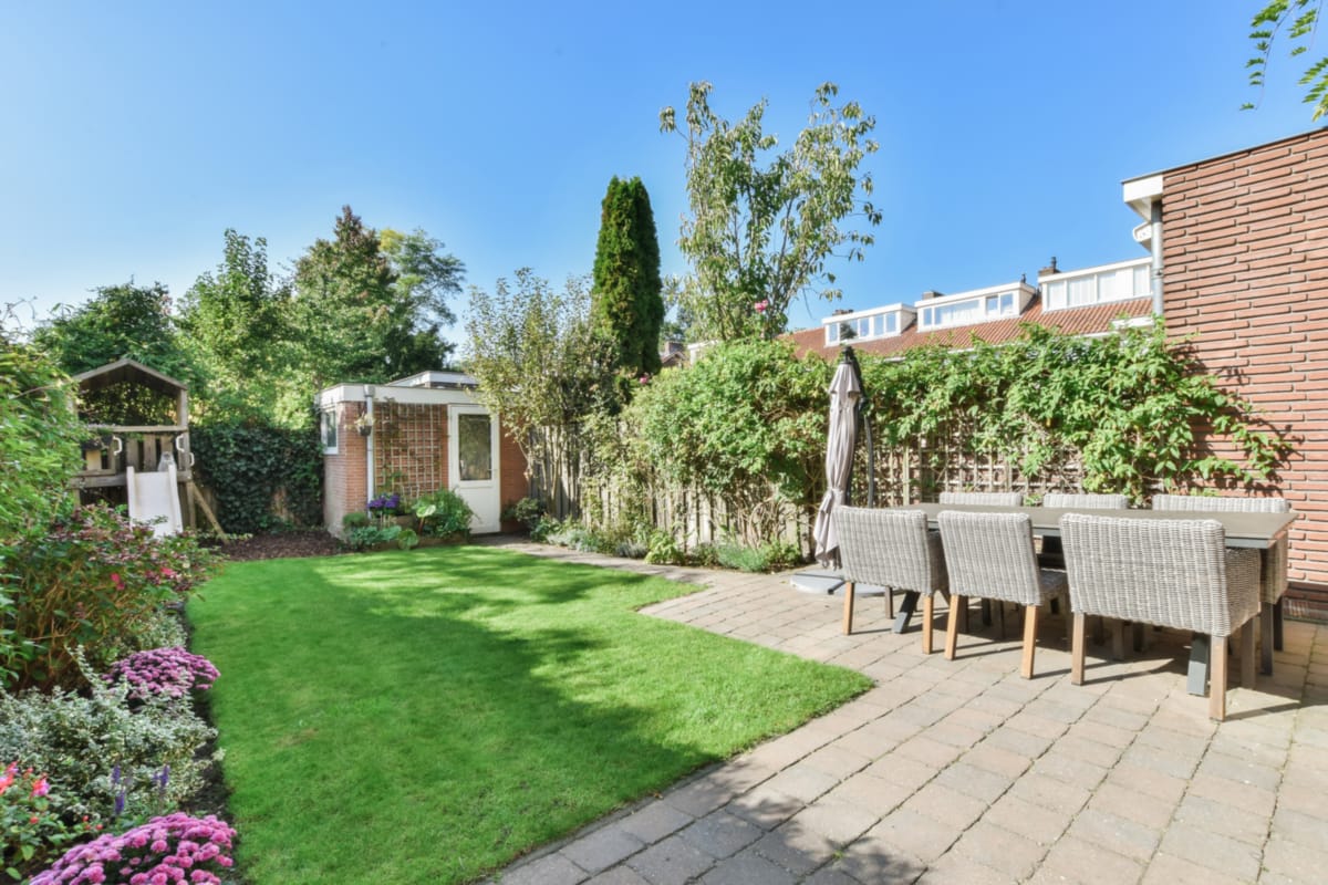 Amenajări exterioare moderne – soluții inovatoare pentru un spațiu ...